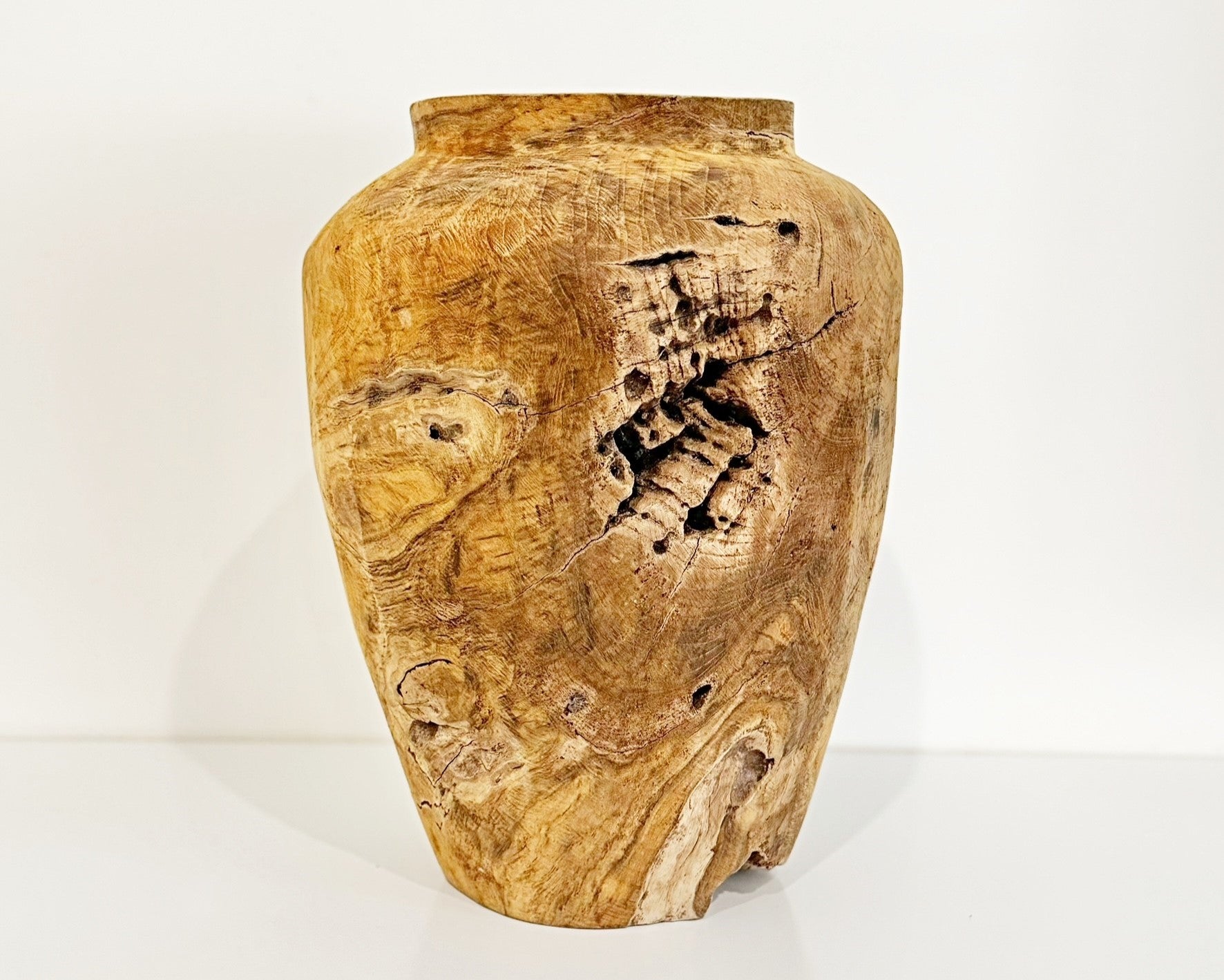 Teak Vase – Sama Sama Noosa